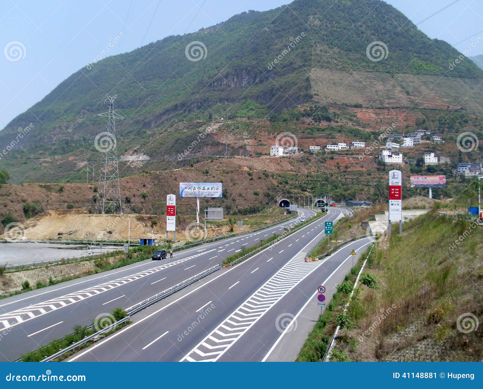 Chinese highway editorial photo. Image of highway, direct - 41148881