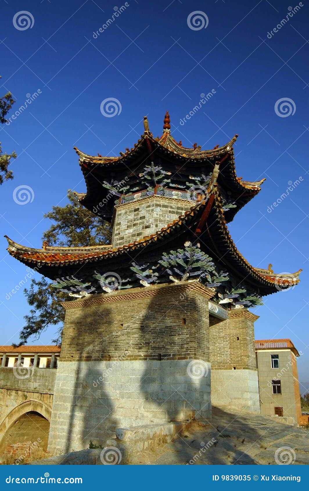 Chinese historic building stock image. Image of sunset - 9839035