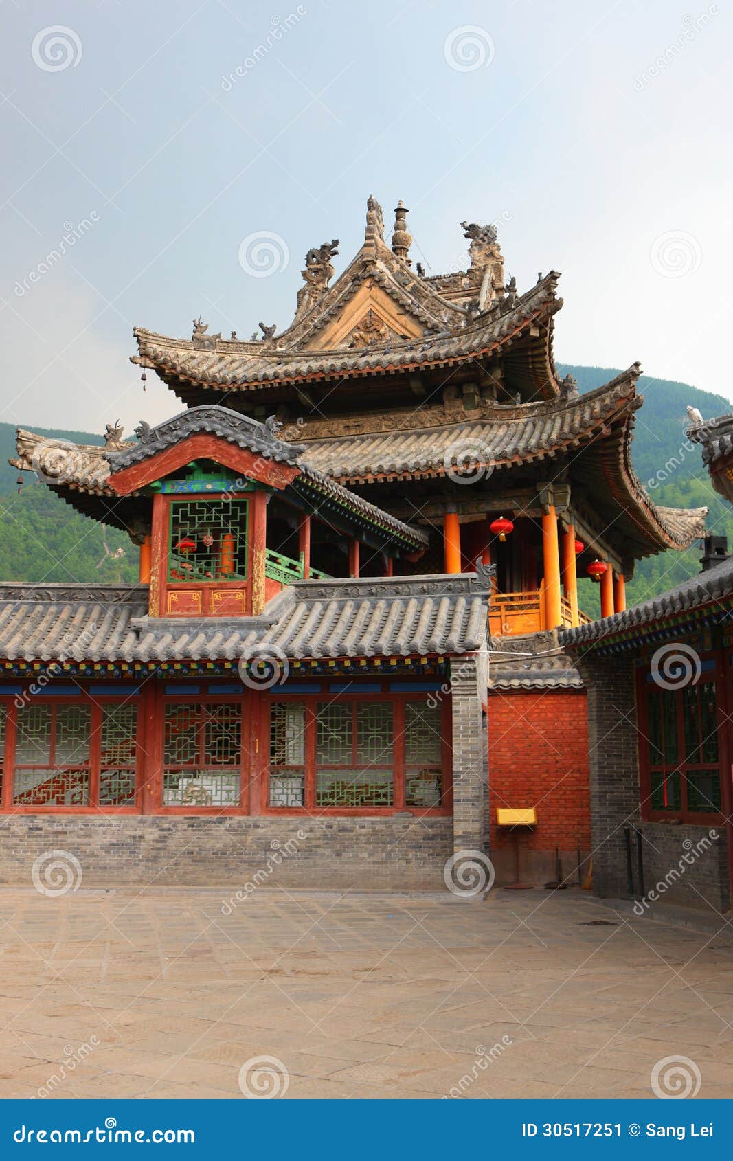 Chinese historic building stock image. Image of arts - 30517251