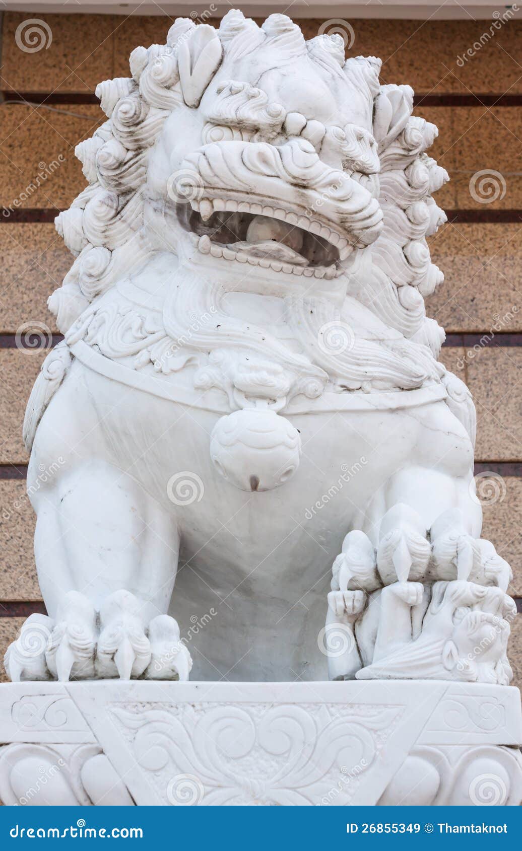 Chinese imperial lion stock image. Image of history, gate - 26855349