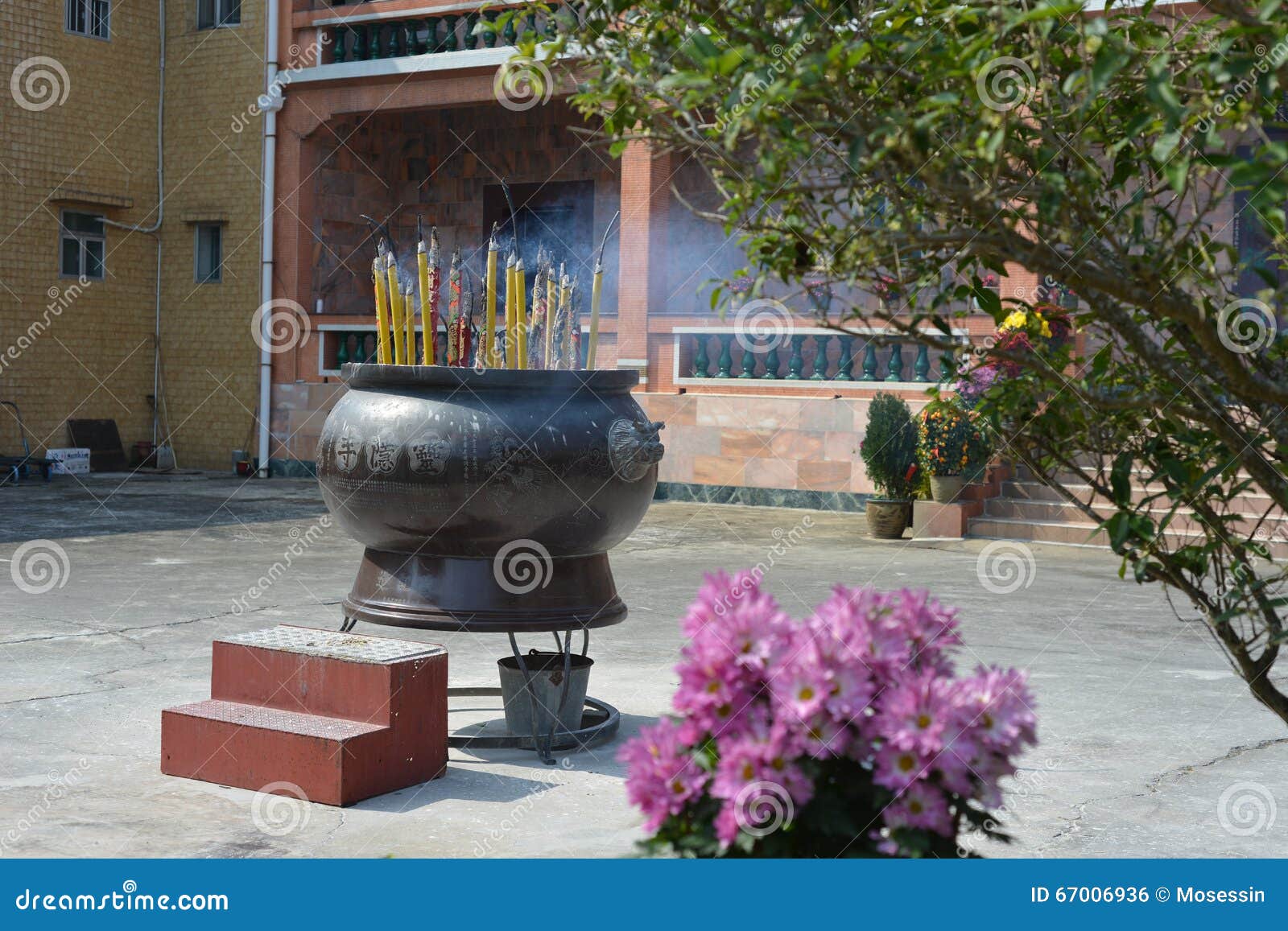 Chinese incense pot stock photo. Image of carve, ceiling - 67006936