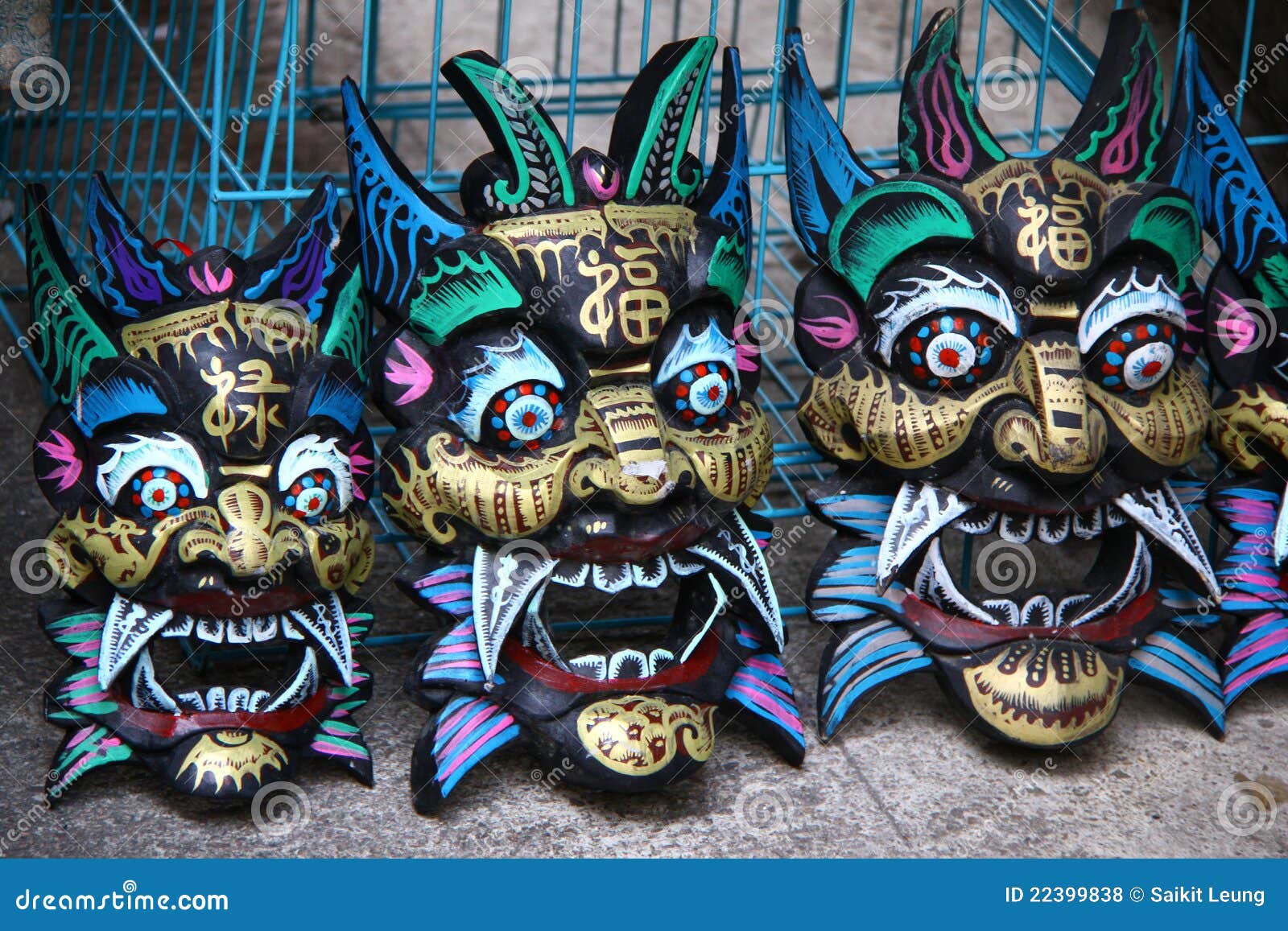 Chinese maskers stock foto. Image of sier, drie, maskers - 22399838