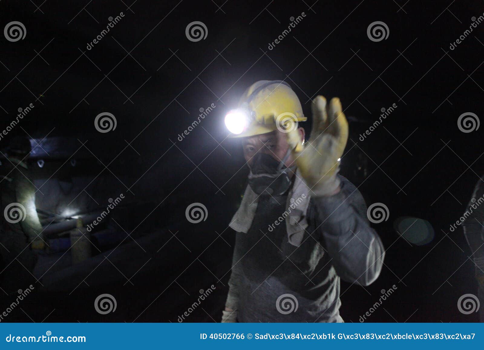 Chinese mine workers editorial photo. Image of work, miner - 40502766