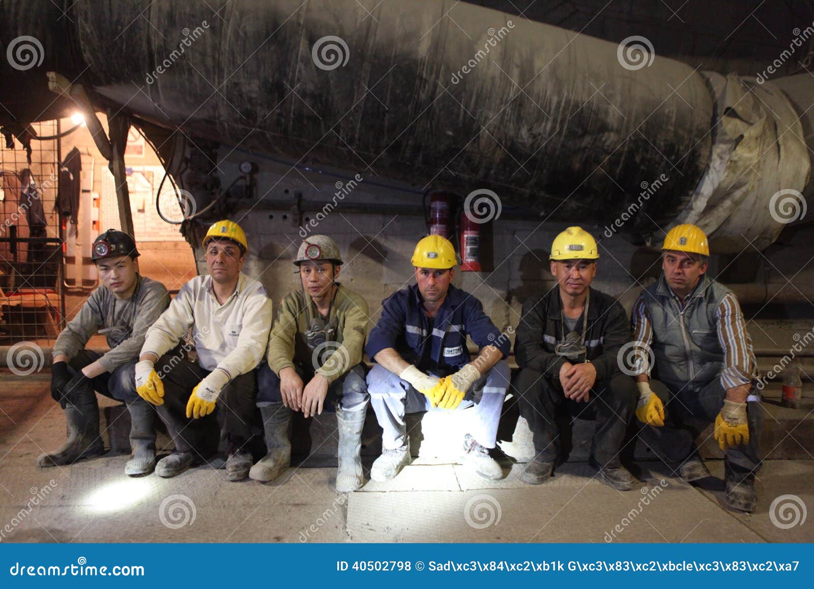Chinese mine workers editorial stock photo. Image of copper - 40502798
