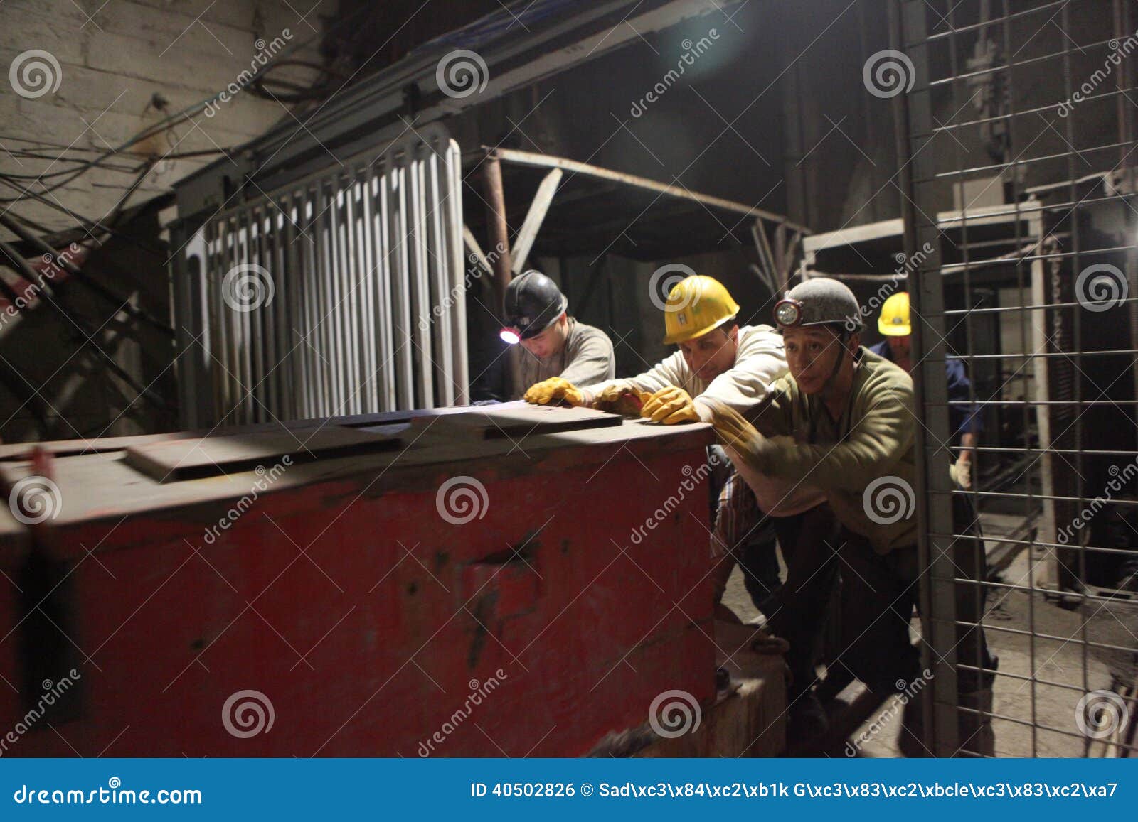 Chinese mine workers editorial photo. Image of south - 40502826