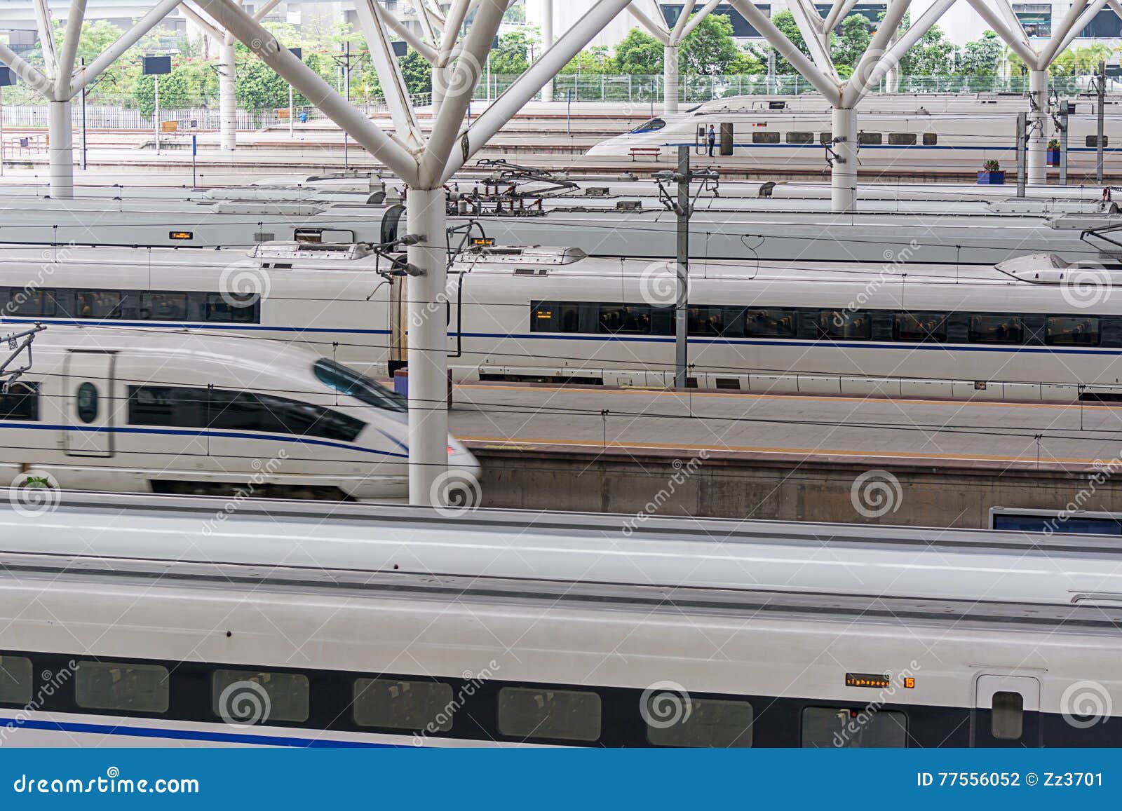 Chinese Modern Bullet High Speed Train Approaching Station Stock Photo ...