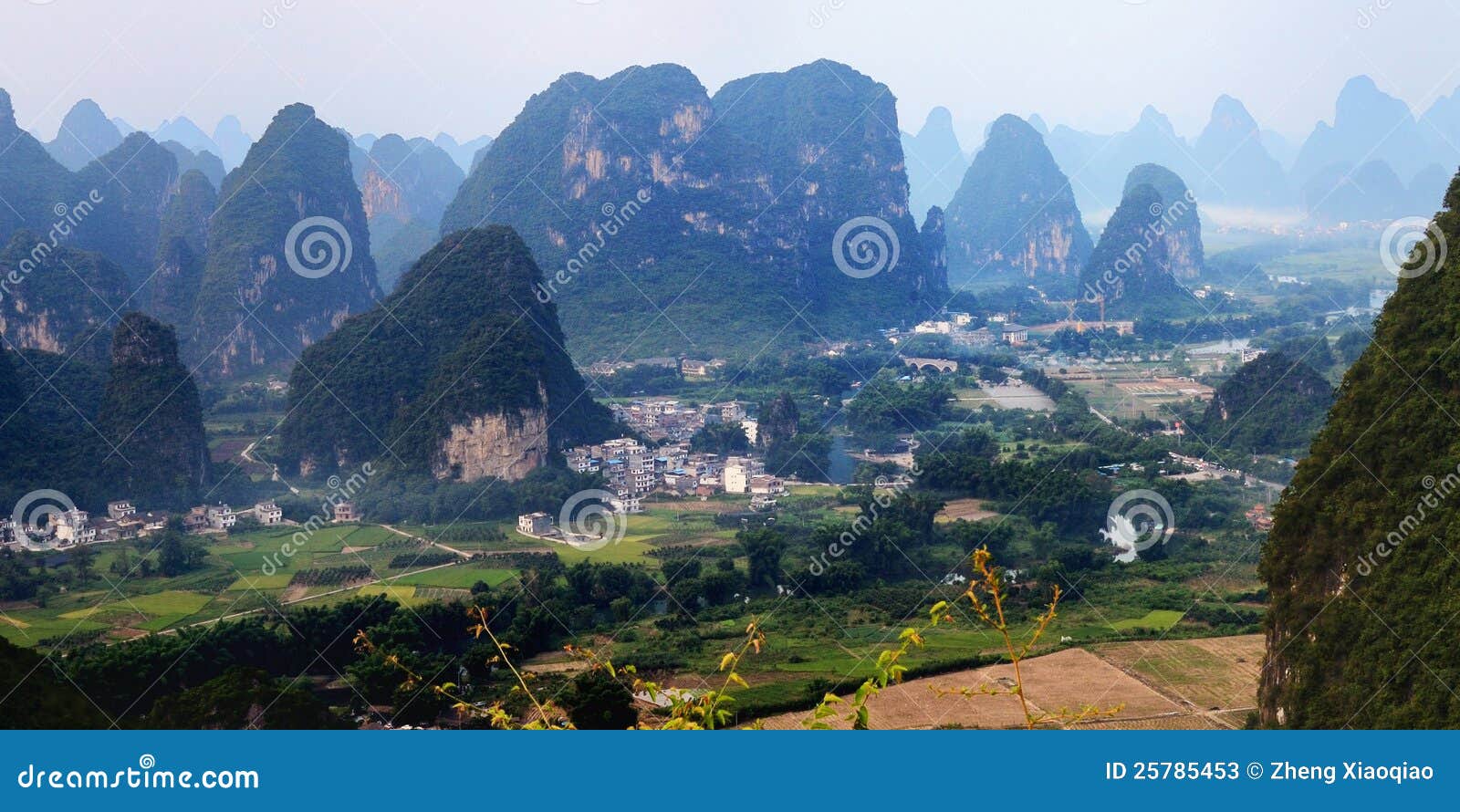 Chinese Mountain Landscape in Guilin Yangshuo Stock Image - Image of ...