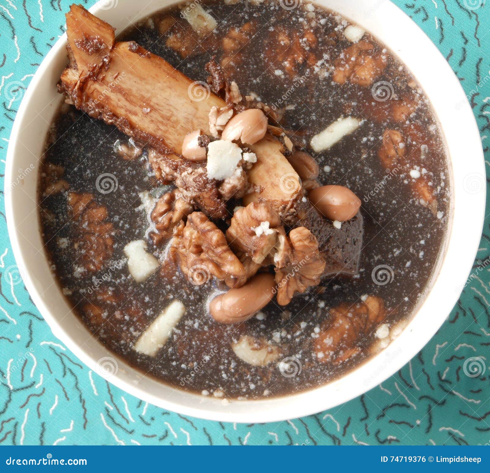 Chinese Nourishing Ox Bones Walnut Peanuts Broth Stock Photo - Image of ...