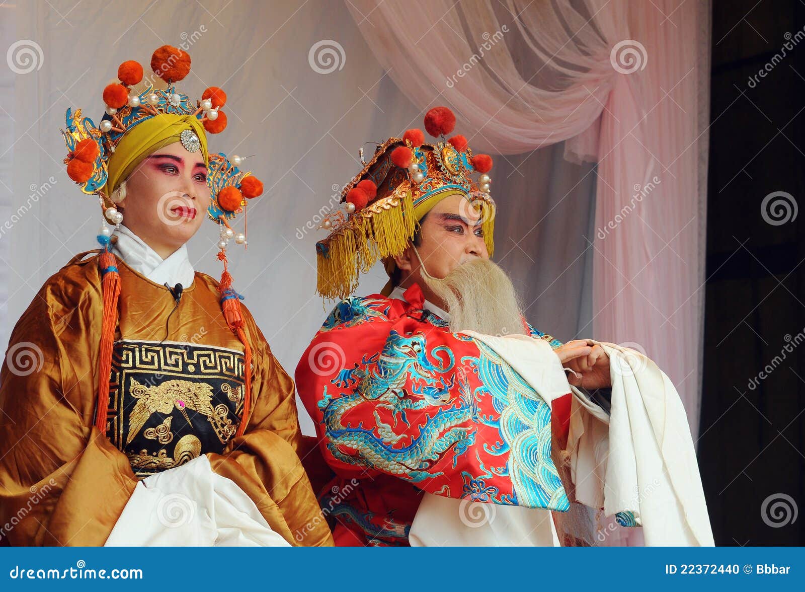 Chinese opera editorial image. Image of grace, finery - 22372440
