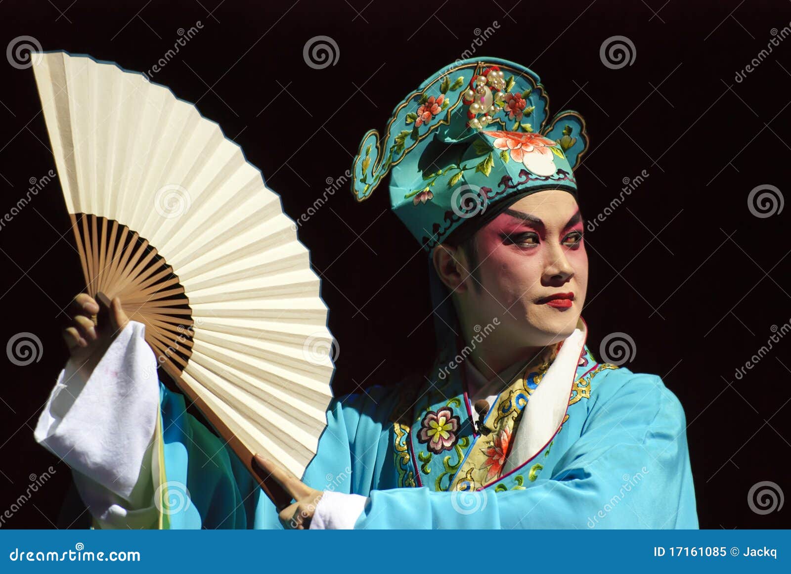 Chinese opera actor stock image. Image of face, drama - 17161085