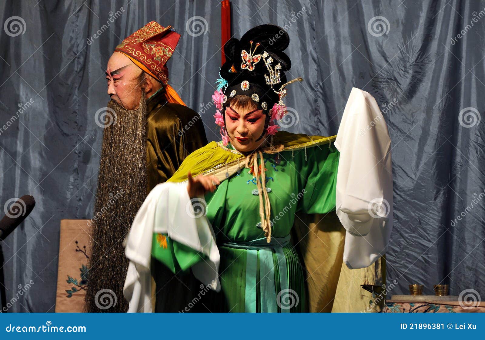 Chinese Opera Performers editorial photo. Image of performing - 21896381