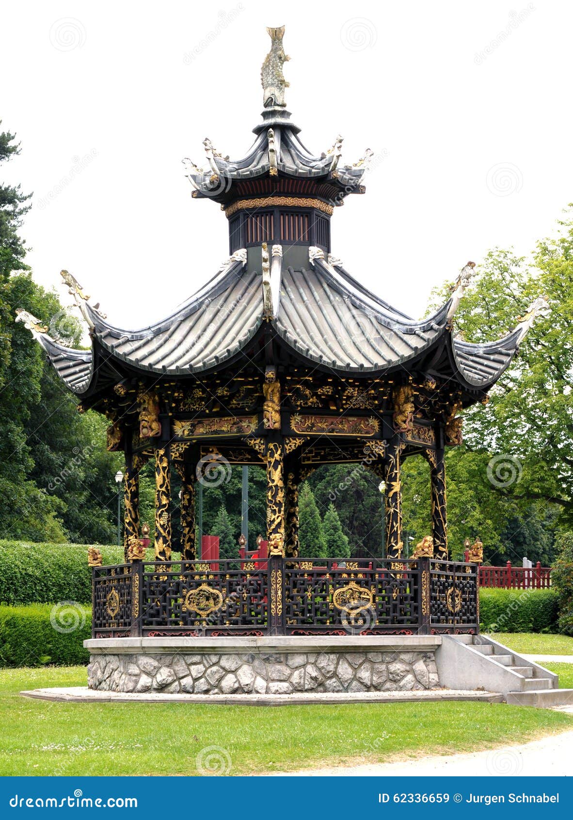 Chinese pavilion in park stock image. Image of beautiful - 62336659