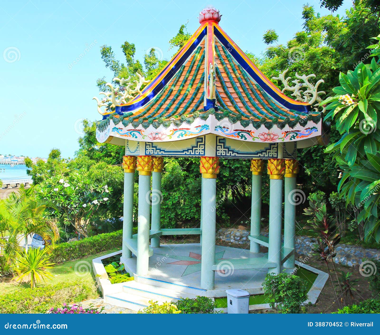 Chinese Pavilion stock photo. Image of japanese, landscape - 38870452