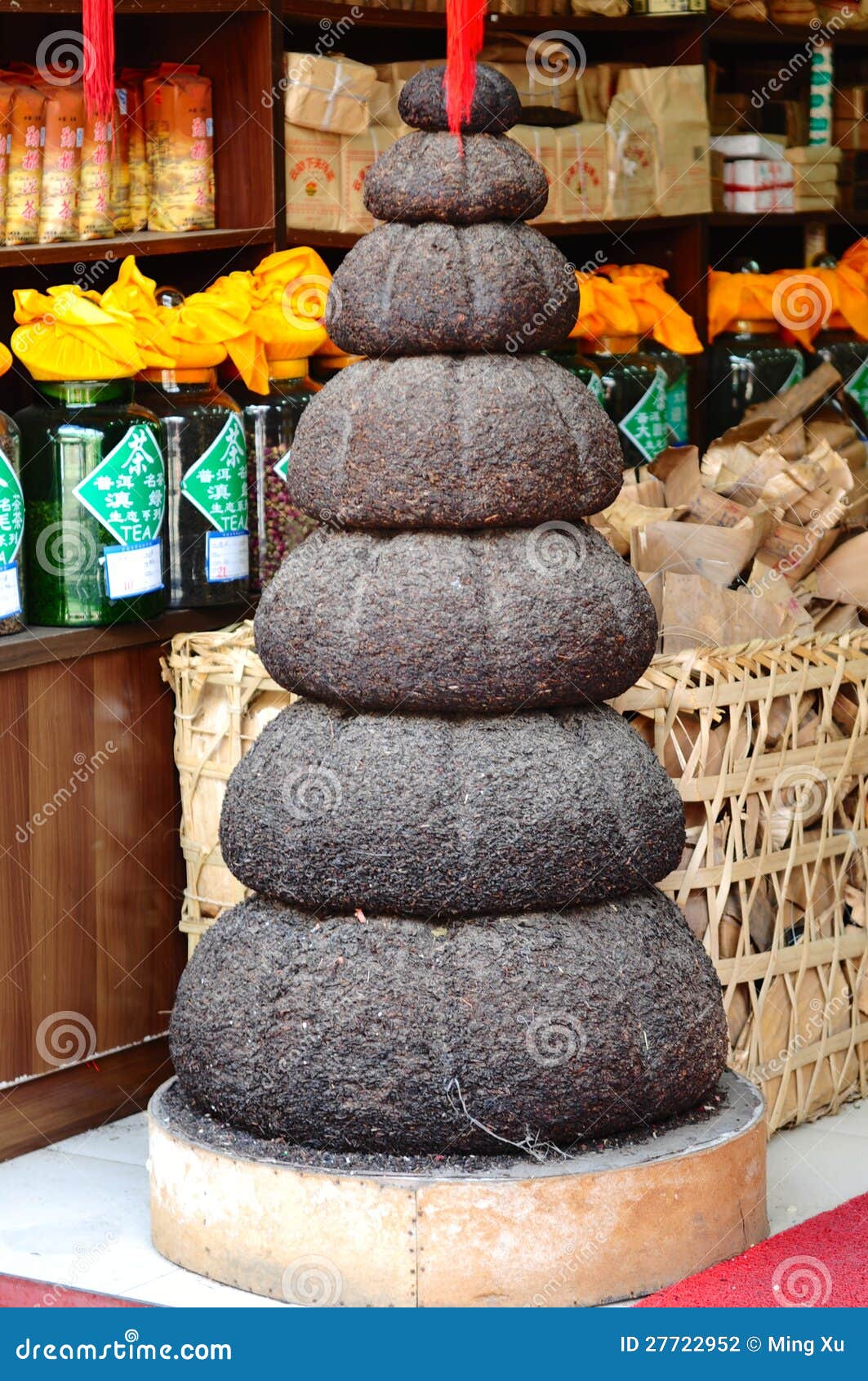 Chinese Puer (Pu-erh) tea stock photo. Image of teahouse - 27722952