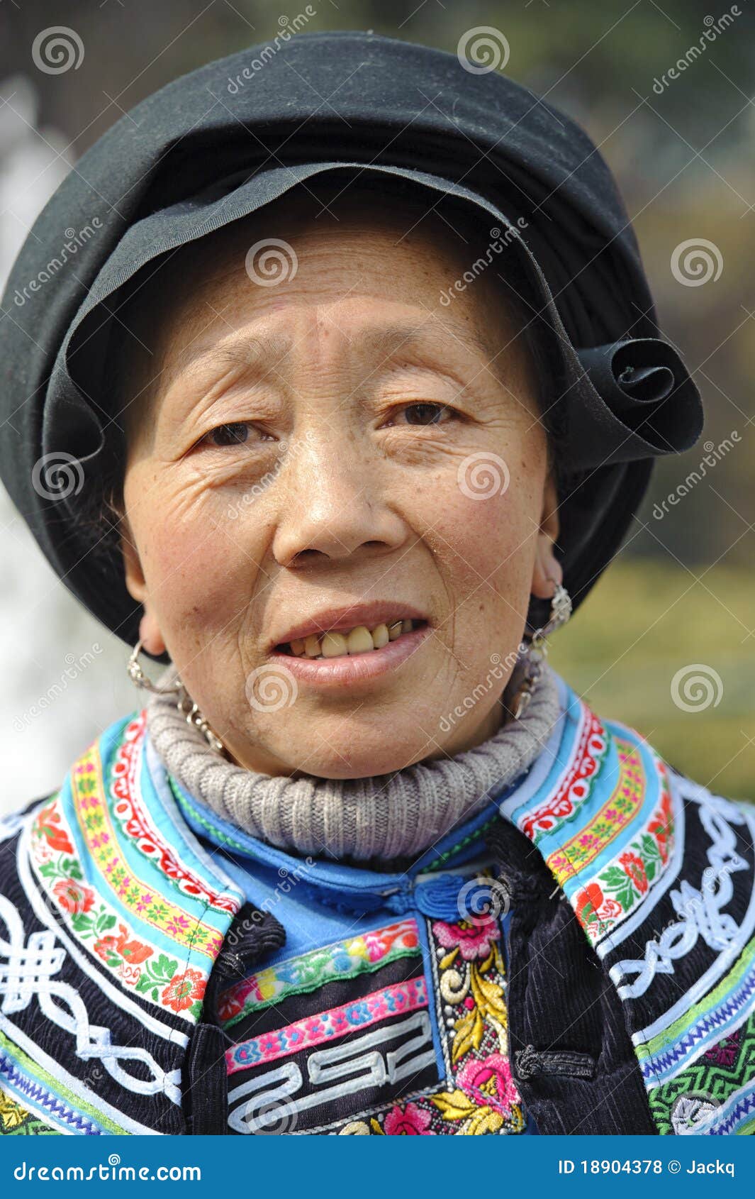 Chinese Qiang ethnic woman stock photo. Image of chinese - 18904378