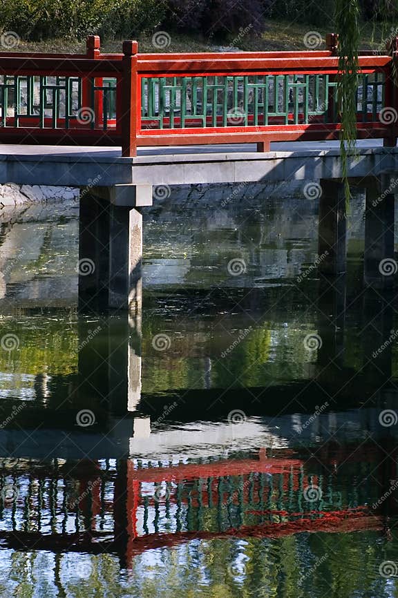 The Chinese Red Bridge in the Park Stock Image - Image of wood, season ...