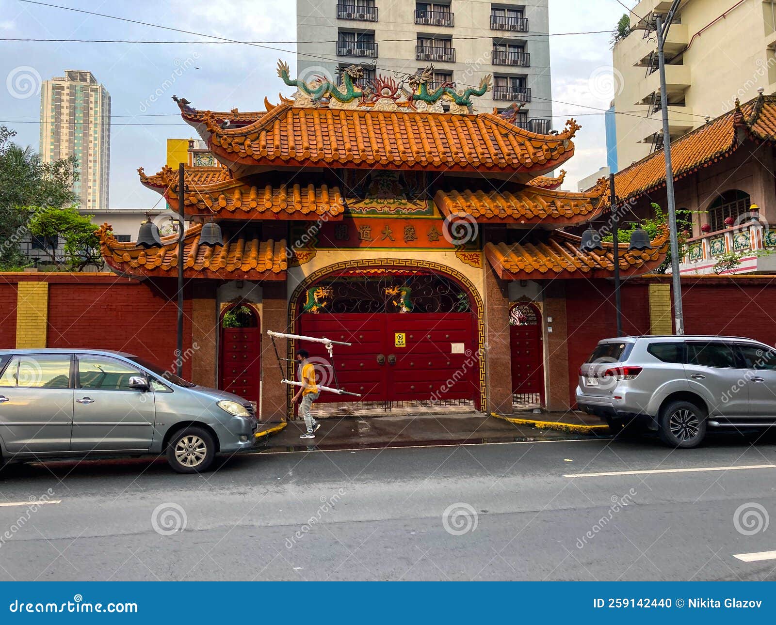 Ermita, Manila, Philippines - Bonifacio Shrine, Allso Known As Heroes ...