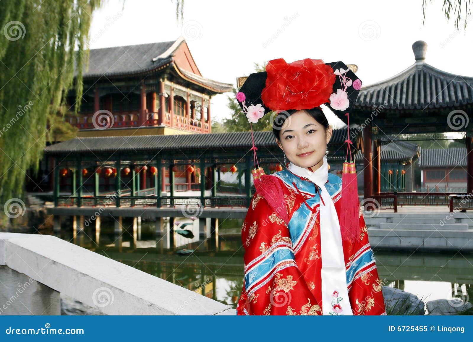 Chinese retro beauty stock image. Image of attract, beautiful - 6725455