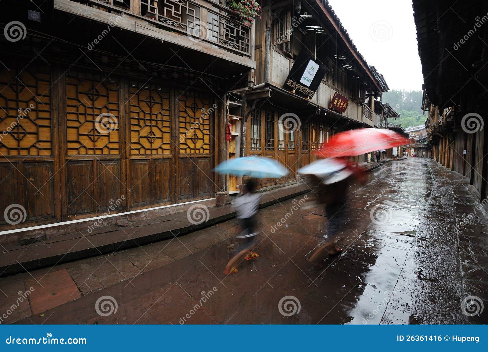 Chinese shangli old town editorial photo. Image of blur - 26361416
