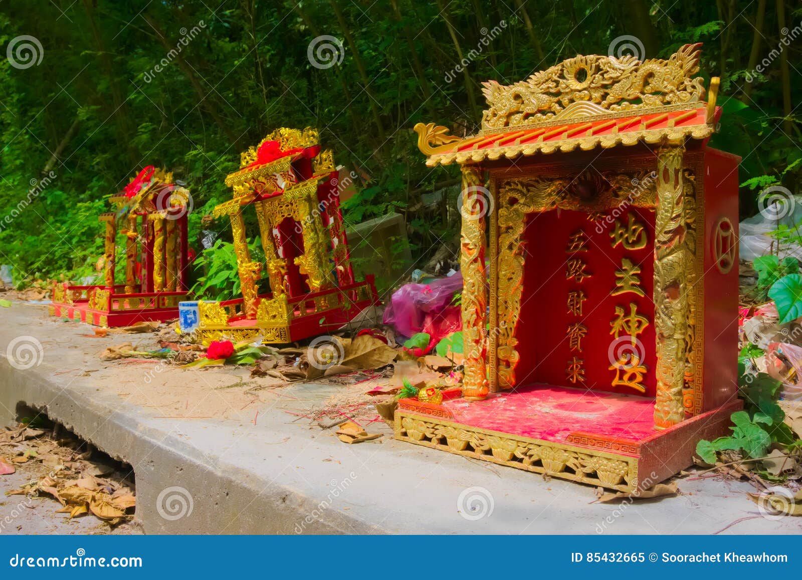 Chinese shrine. stock image. Image of faith, goblin, believe - 85432665