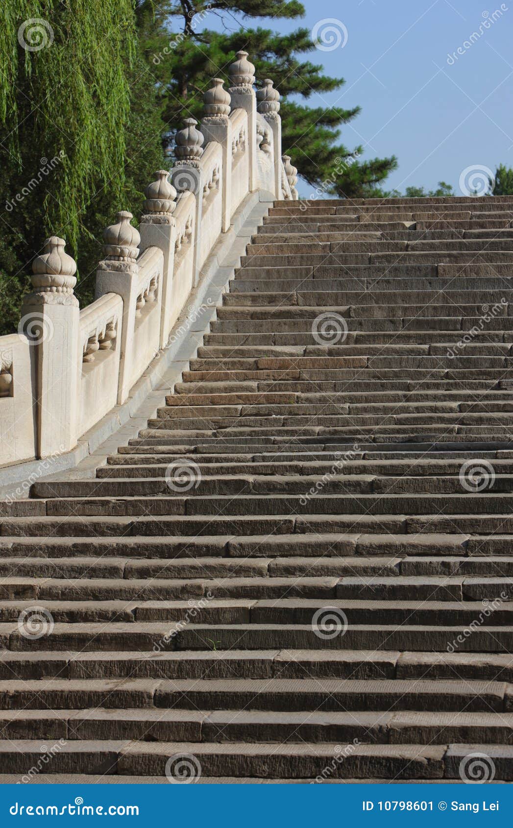 Chinese stone bridge stock image. Image of lake, traditional - 10798601