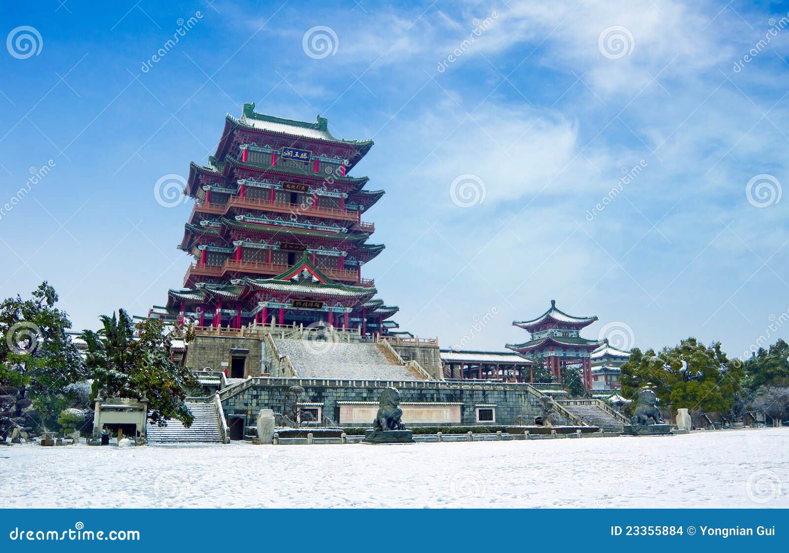 Chinese Style of Ancient Buildings Stock Photo - Image of history ...