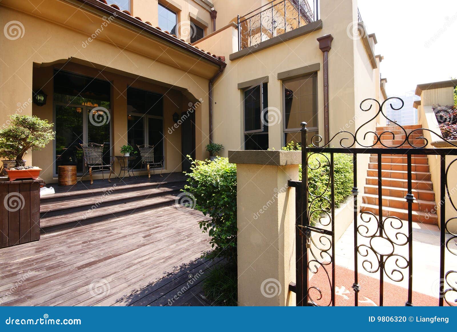 Chinese style house stock photo. Image of enjoyment, place - 9806320