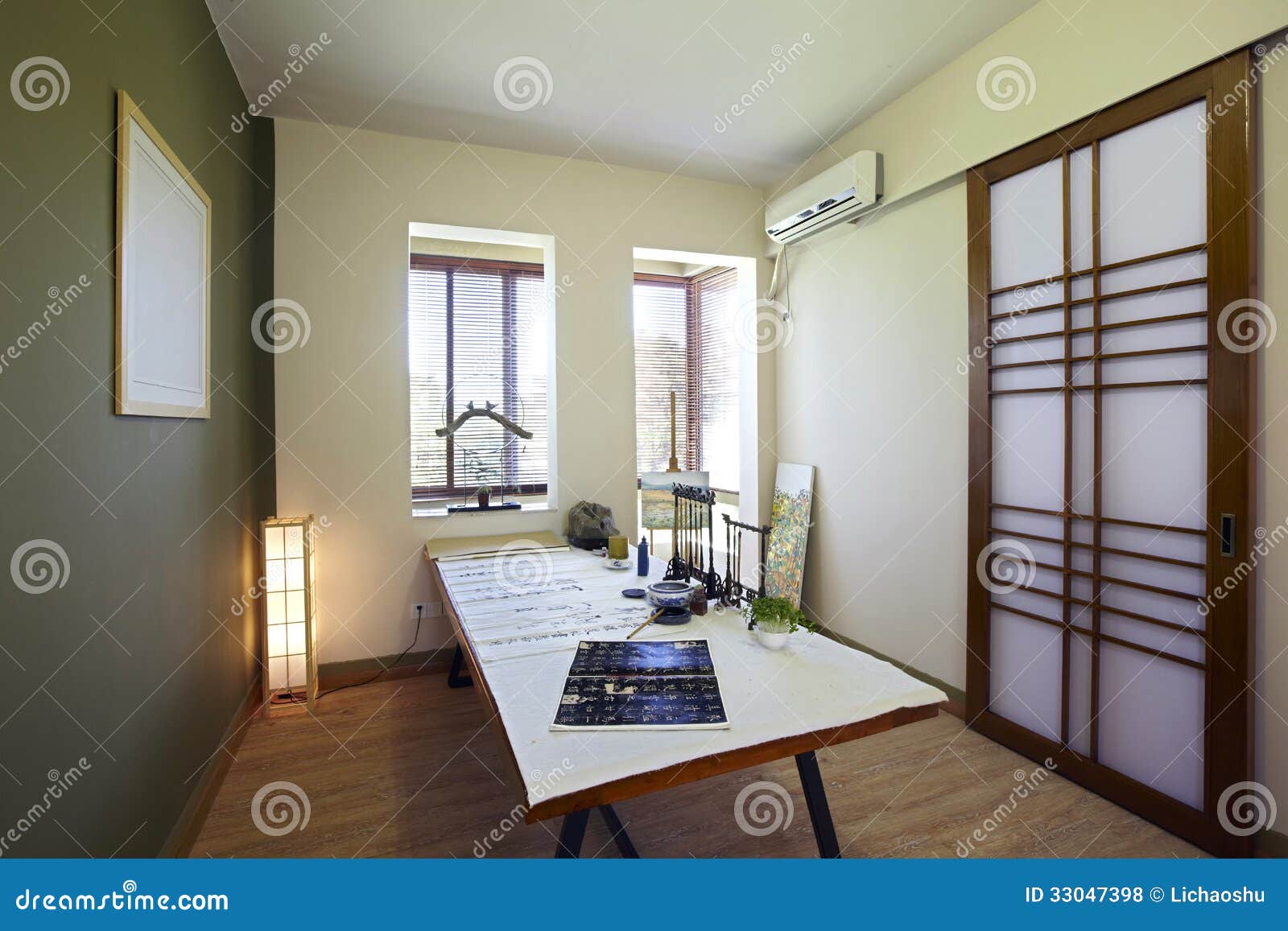 Chinese Style Private Studio Stock Photo - Image of office, chair: 33047398