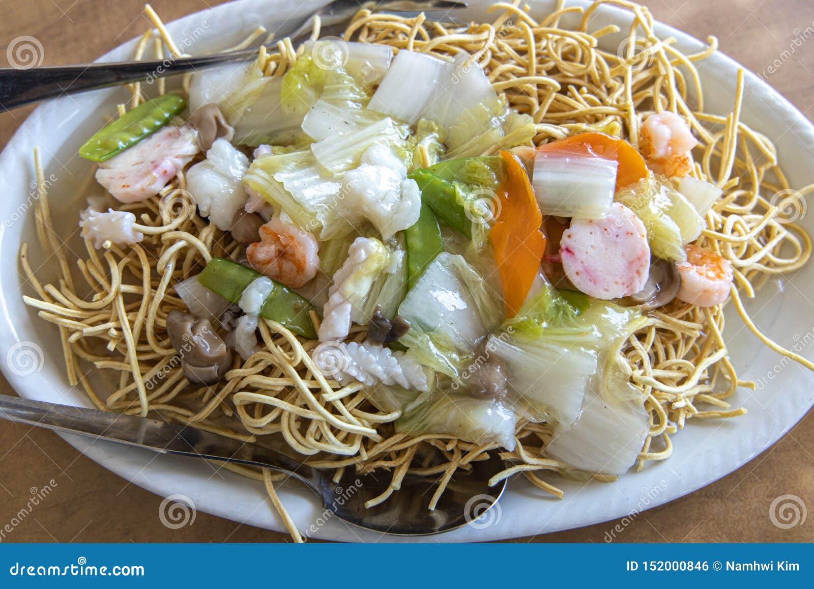 Chinese Style Seafood Noodle Stock Photo - Image of noodle, vegetables ...