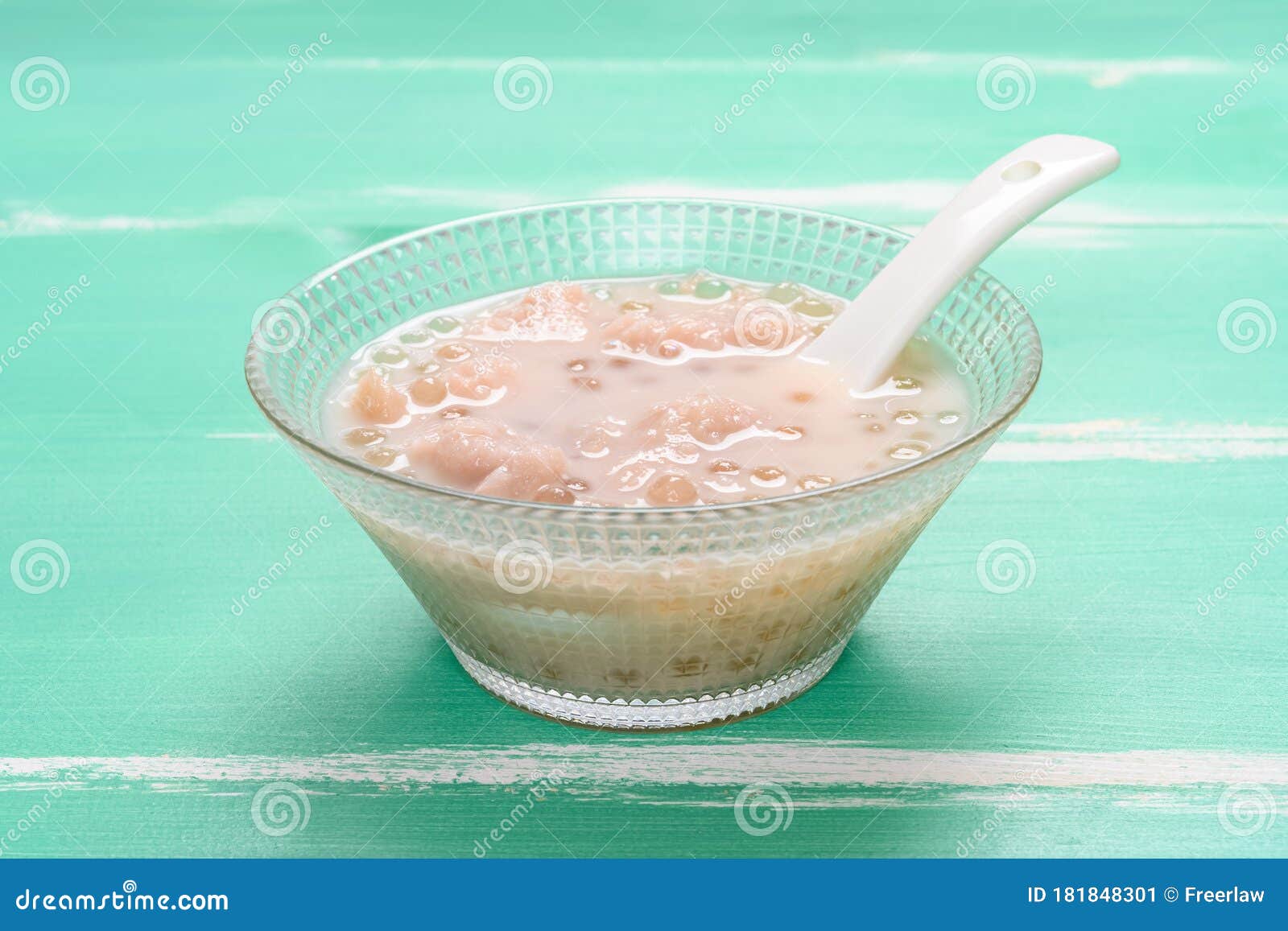 Chinese Syrup of Sweet Potato & Sago Stock Image - Image of nourishment ...