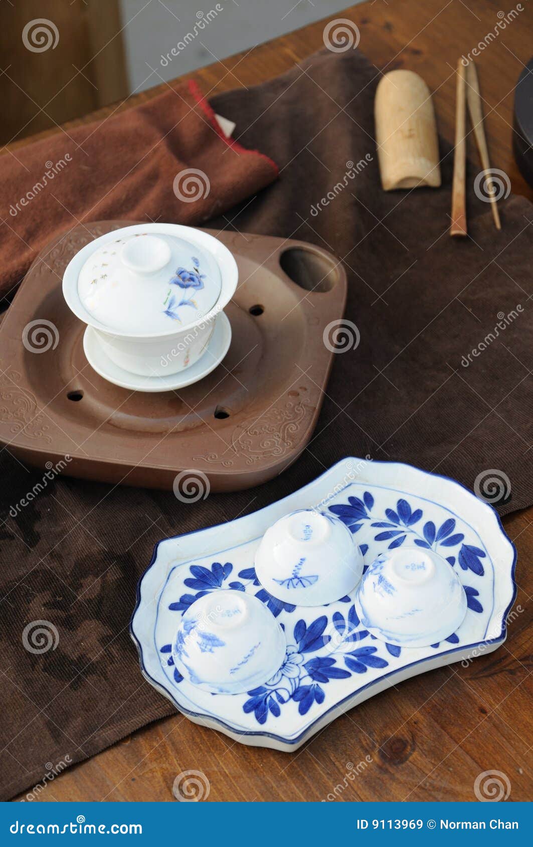 Chinese tea cup stock image. Image of brown, china, oriental - 9113969