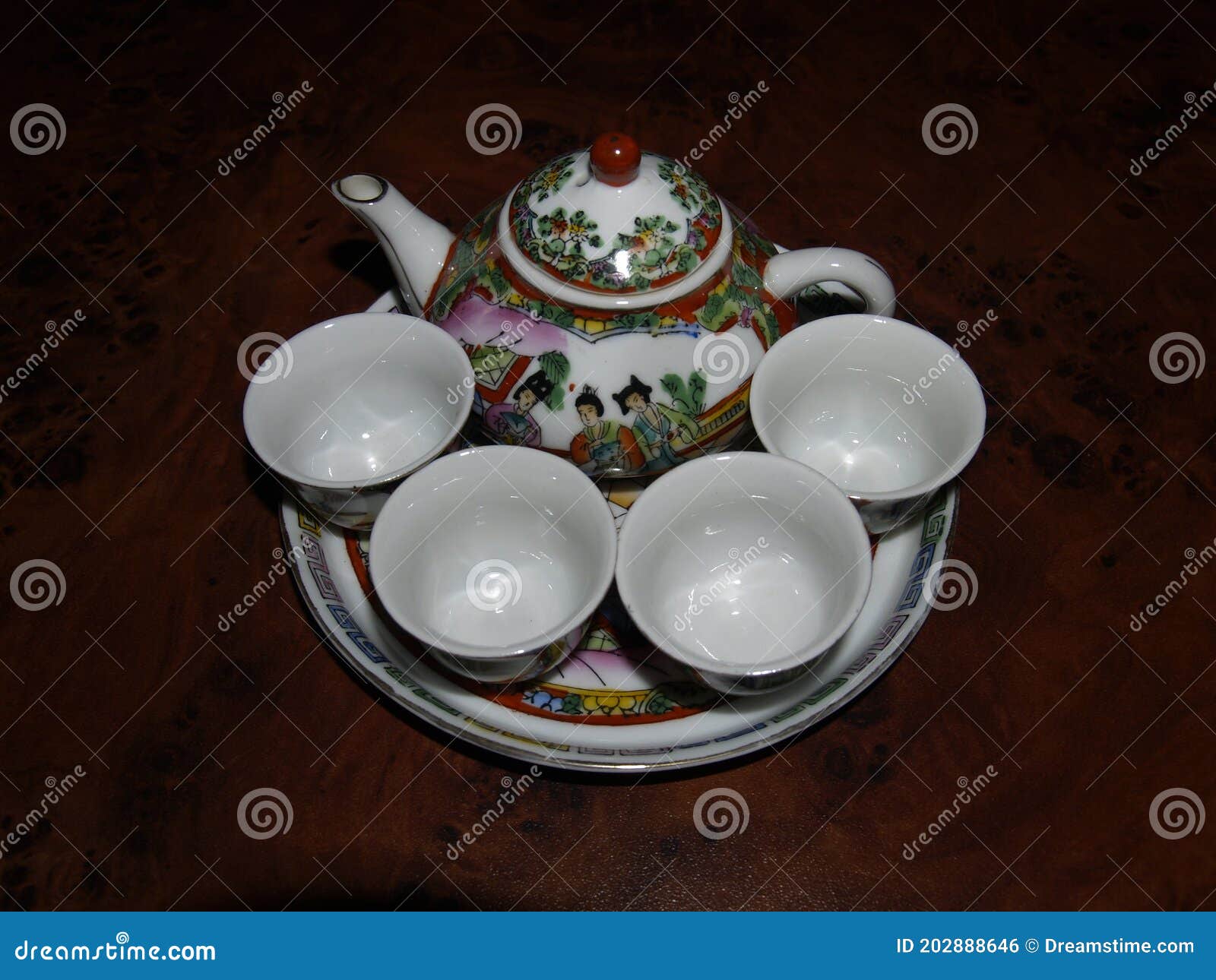Chinese Tea Service with 4 Cups Stock Photo - Image of lighting ...