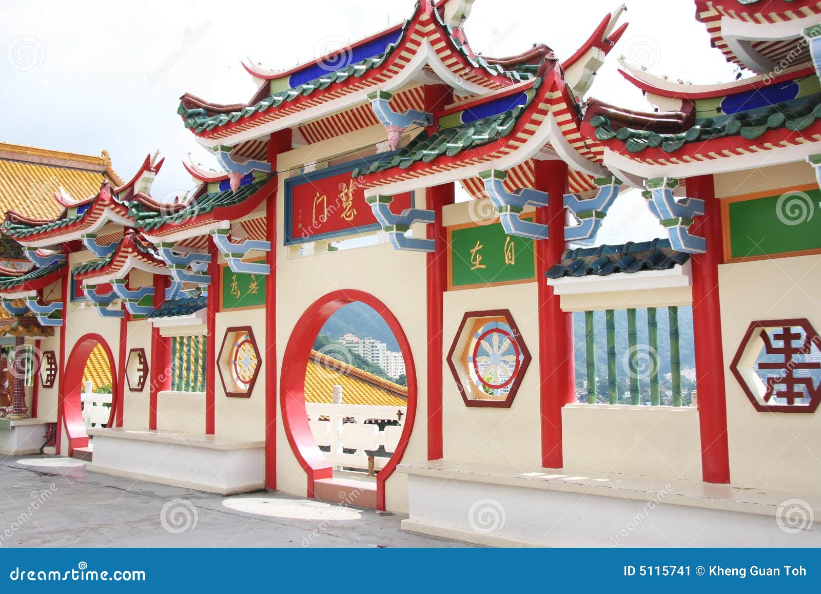 Chinese temple gateway stock image. Image of arched, exterior - 5115741