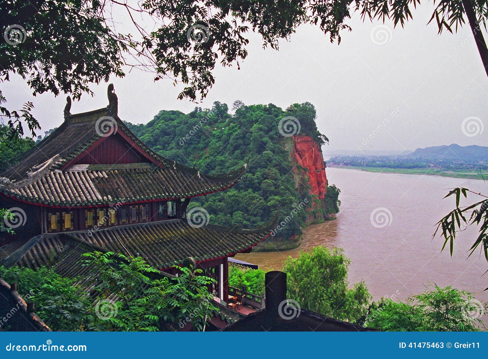 Chinese Temple Overlooking River Stock Image - Image of religion ...