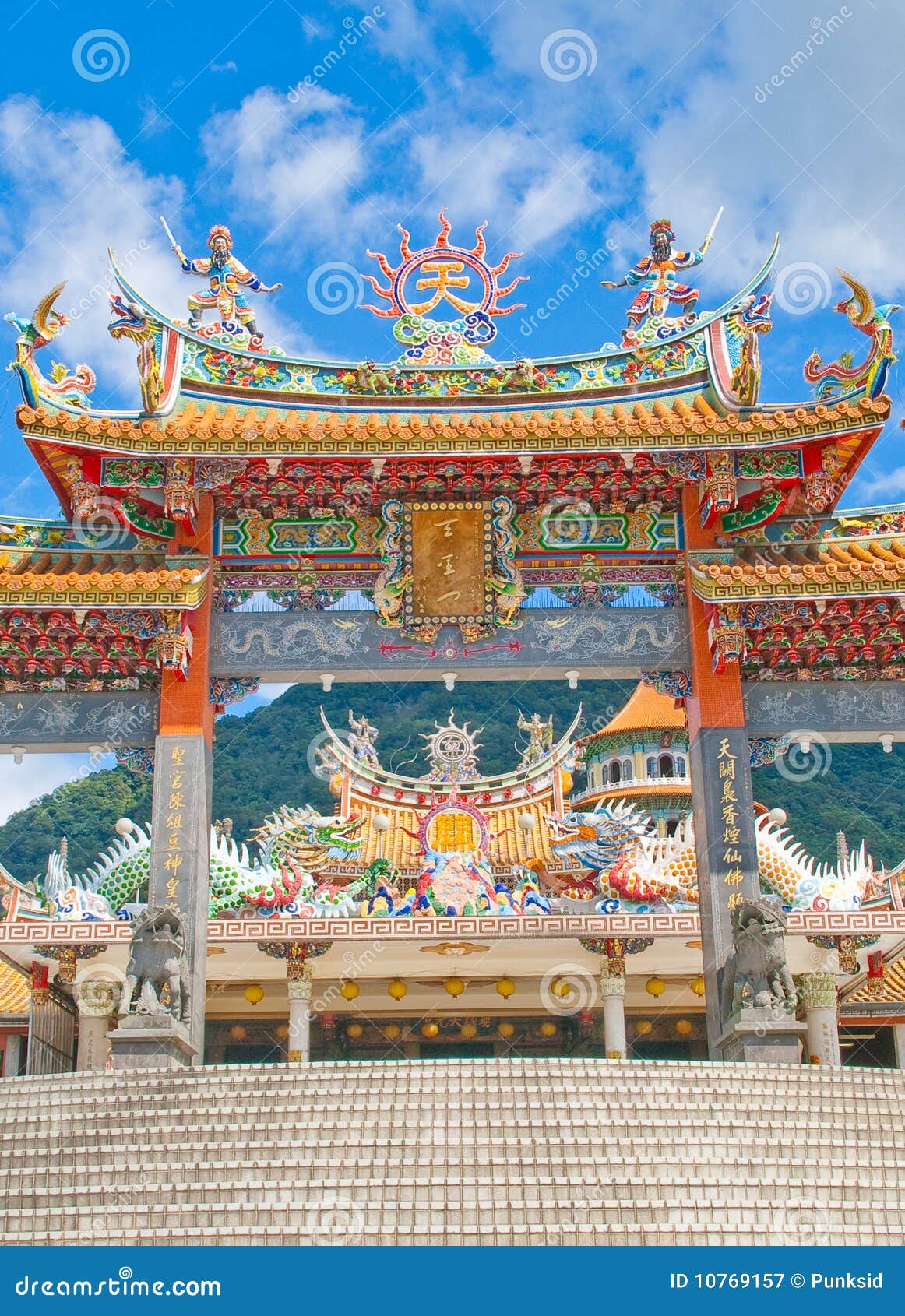 Chinese temple s entrance stock image. Image of asia - 10769157