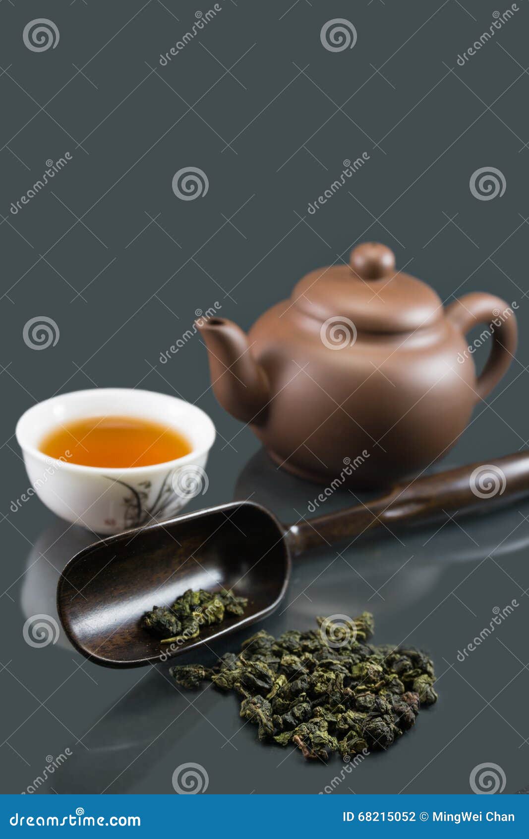 Chinese Thee Kungfu stock foto. Image of zomer, purper - 68215052