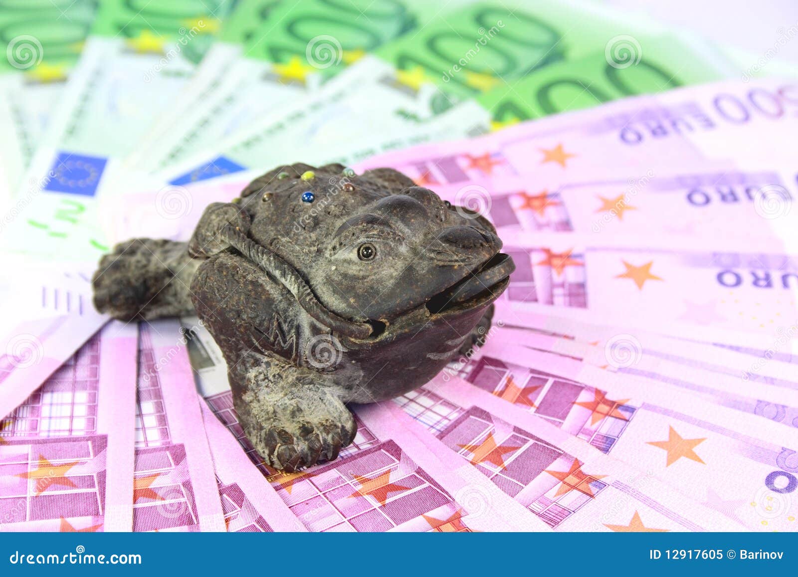 The Chinese Toad of Happiness Stock Image - Image of good, salary: 12917605