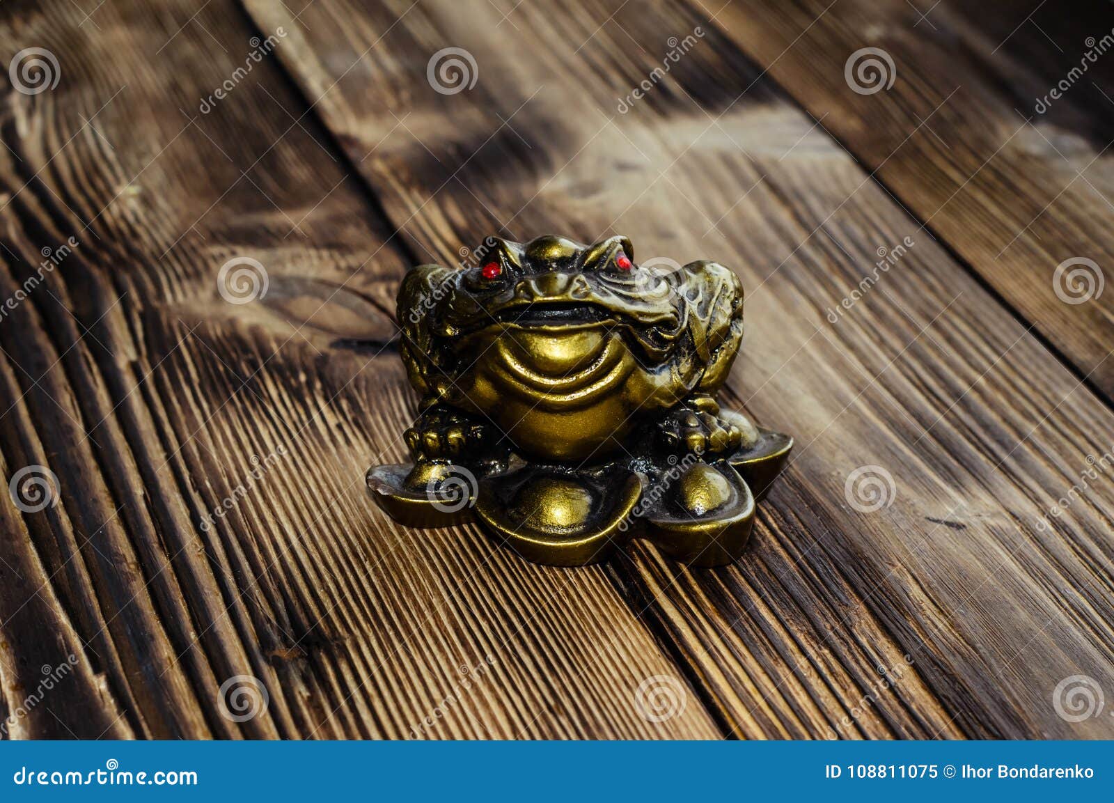 Chinese Toad on Wooden Background Stock Image - Image of figurine ...