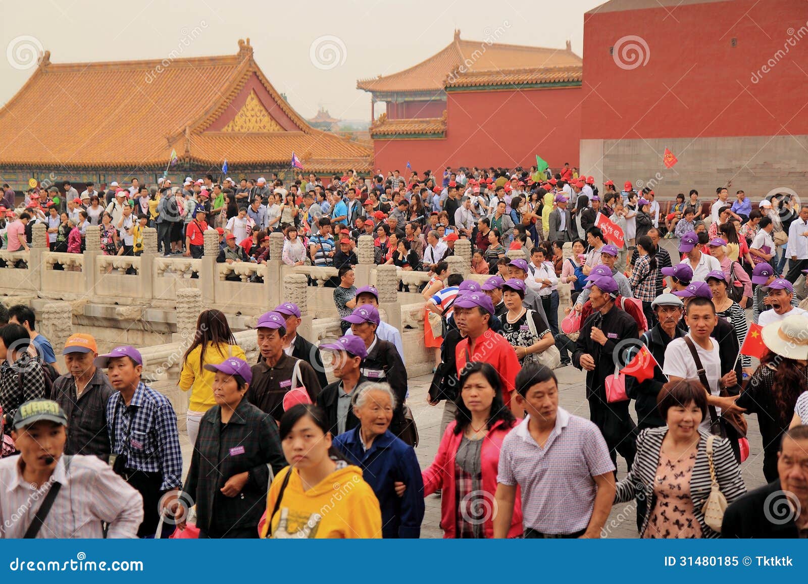 Chinese Toerist redactionele afbeelding. Image of china - 31480185