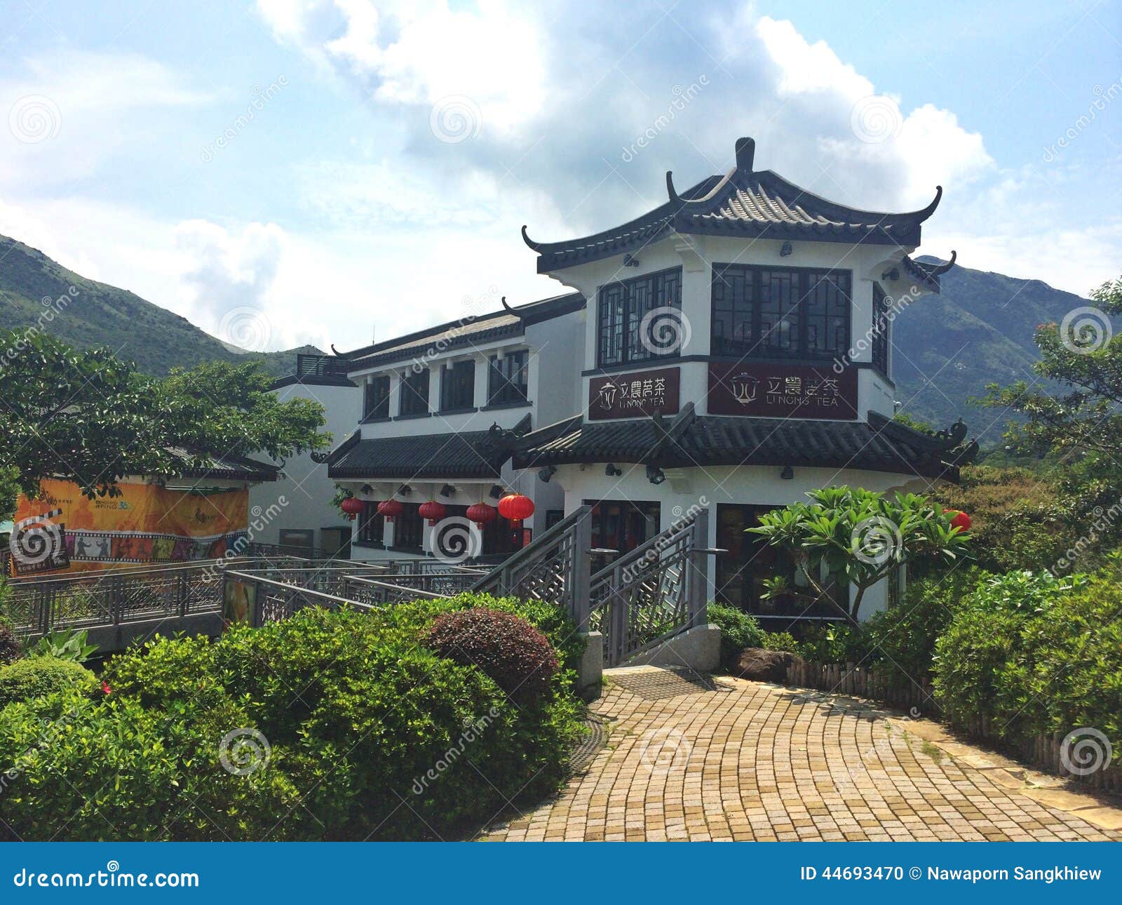 Chinese Traditional Building Editorial Image - Image of construction ...