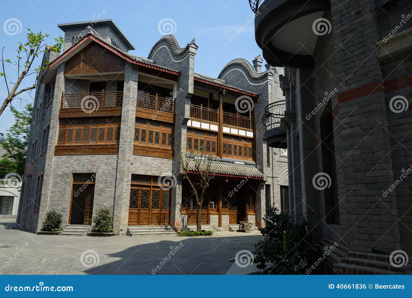 Chinese Traditional Building Stock Photo - Image of brick, archaize ...