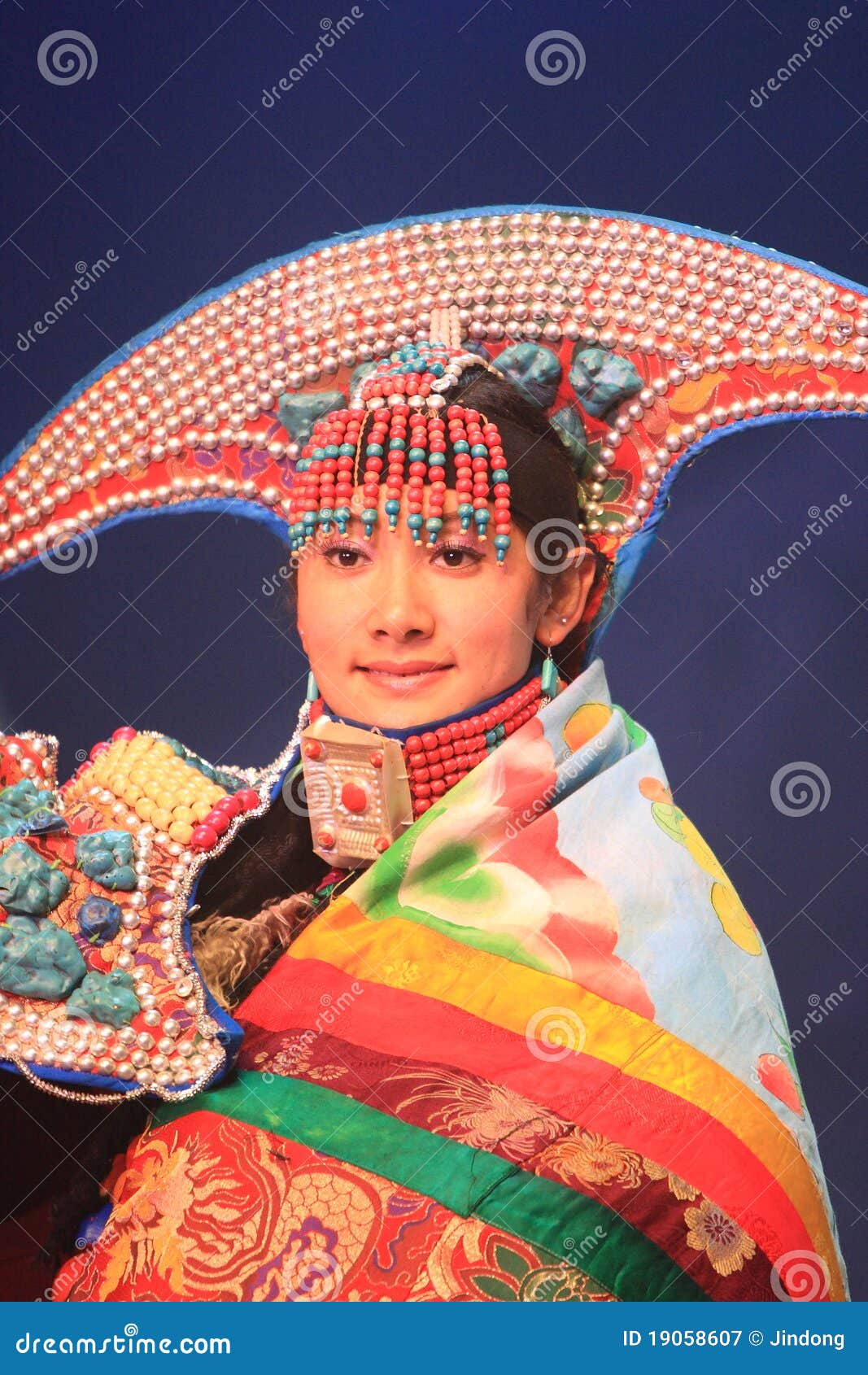 Chinese Traditional National Costume Performance Editorial Photography ...