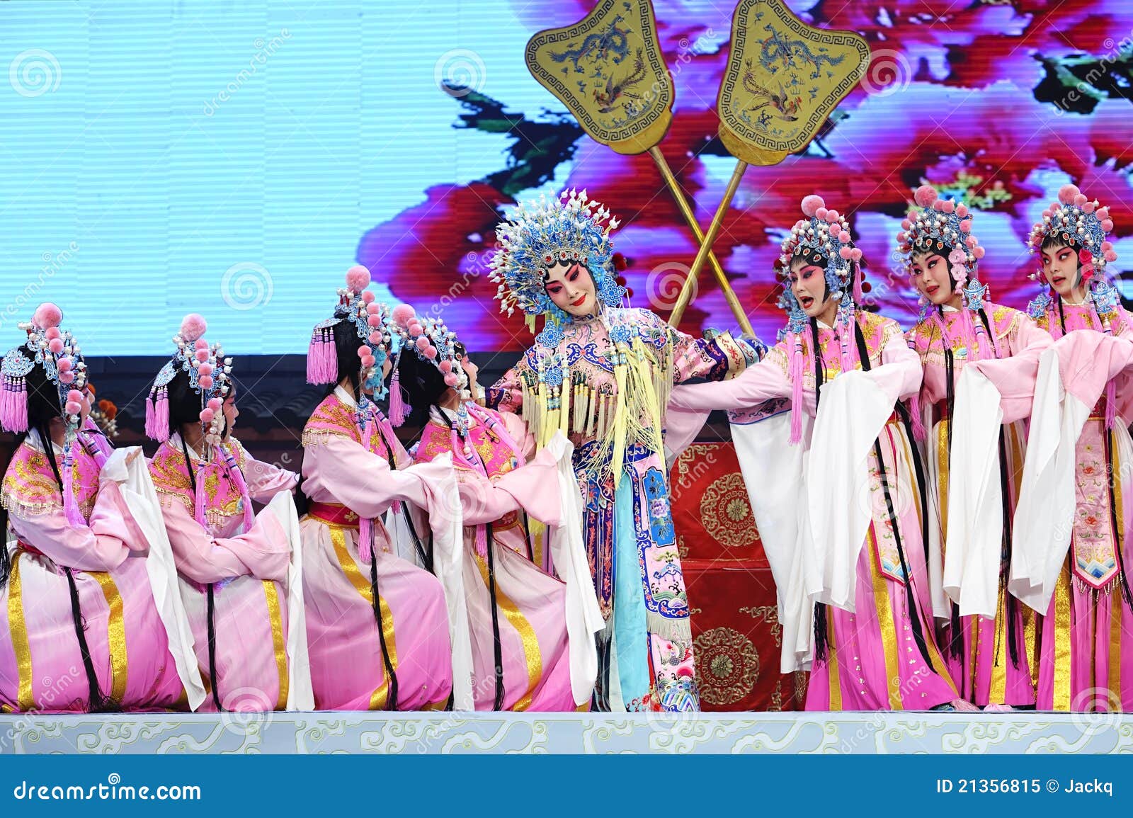 Chinese Traditional Opera Actress Editorial Image - Image of beauty ...