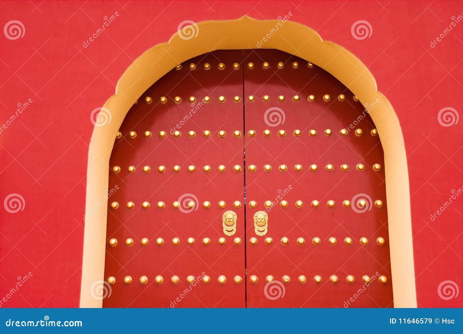 Traditional Royal Coffer With Dark Red Brown And Black Metal Finishing ...