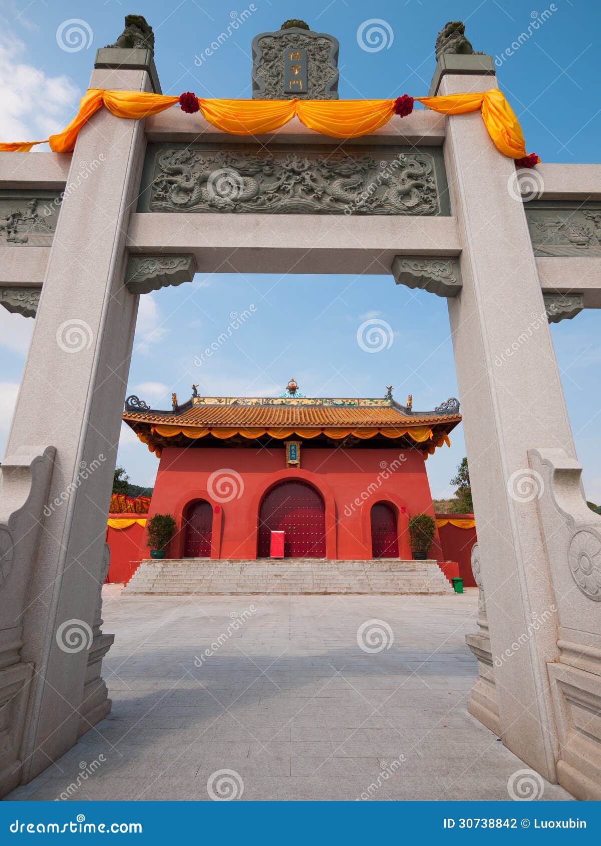 Chinese Traditional Structure Stock Photo - Image of architecture, door ...
