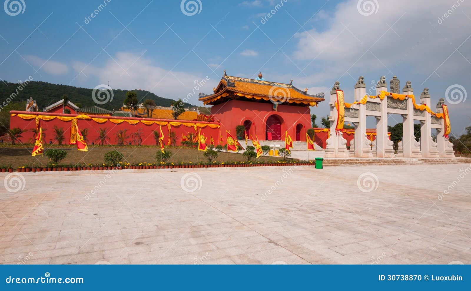 Chinese Traditional Structure Stock Photo - Image of architecture, arch ...