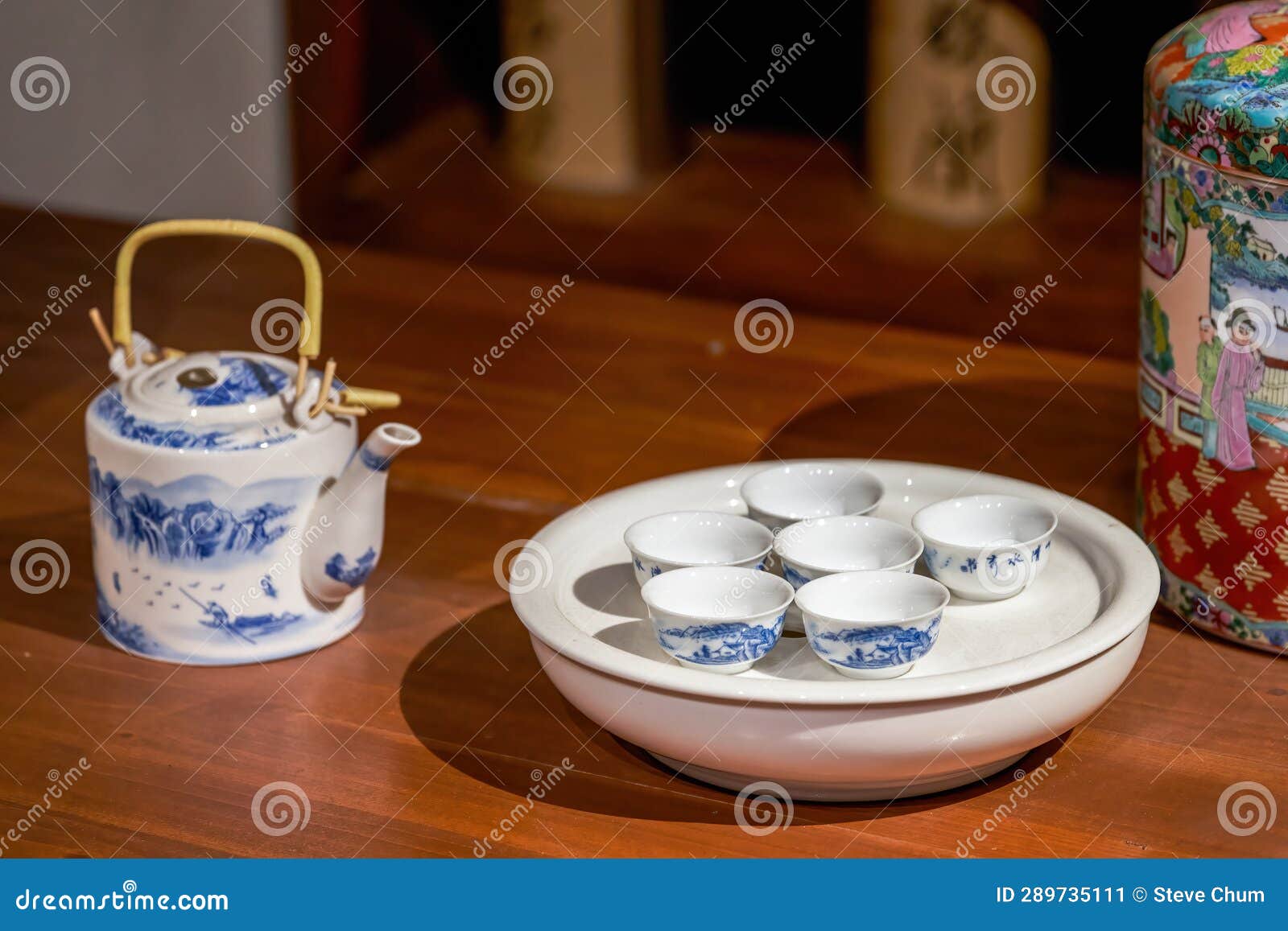 Chinese Traditional Tea Set, Teapot and Teacup Editorial Photo - Image ...