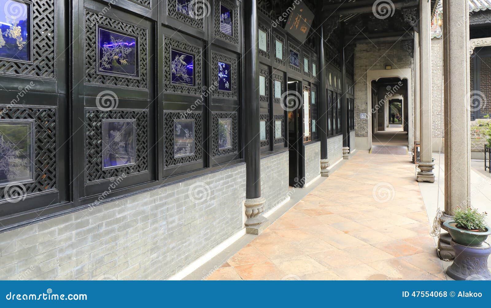 Chinese Corridor in Ancient House China Stock Photo - Image of aisle ...