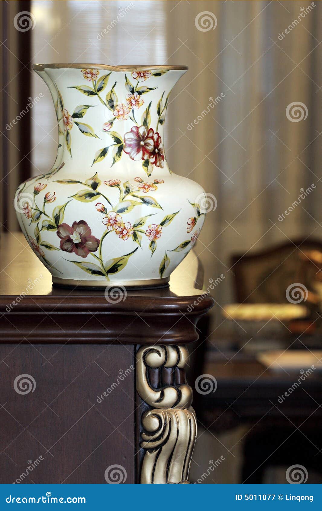 Chinese vase stock image. Image of decorative, design - 5011077