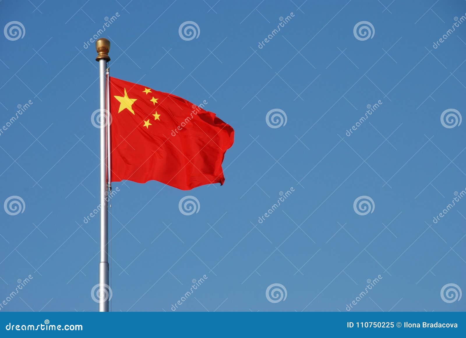 Chinese vlag stock afbeelding. Image of republiek, symbool - 110750225